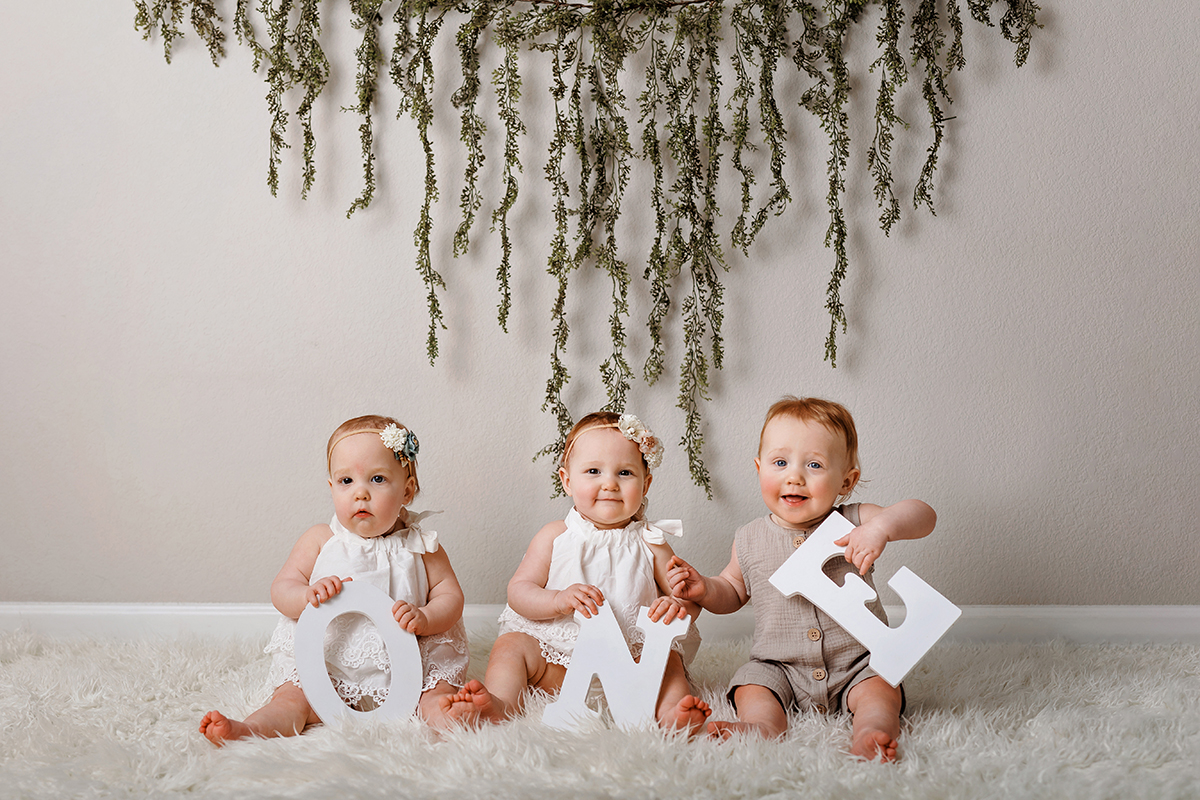 One Year Old Triplet Photo Session - Becky Michaud Photography